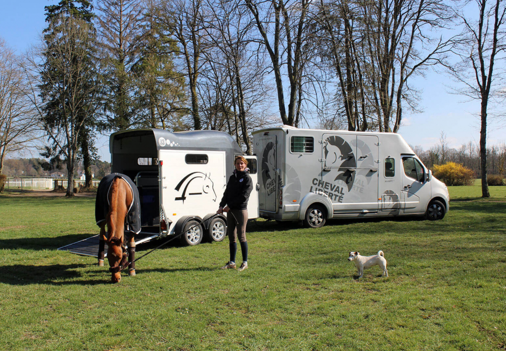 VAN 2 PLACES CHEVAL LIBERTÉ GOLD 3 (à partir de 192€/mois) – Remorques ...